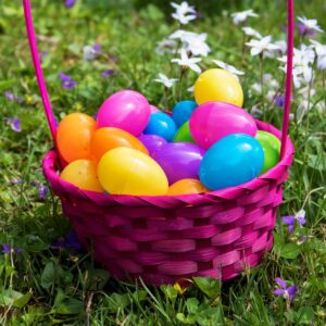 Easter Egg Hunt | Oliver Tourism